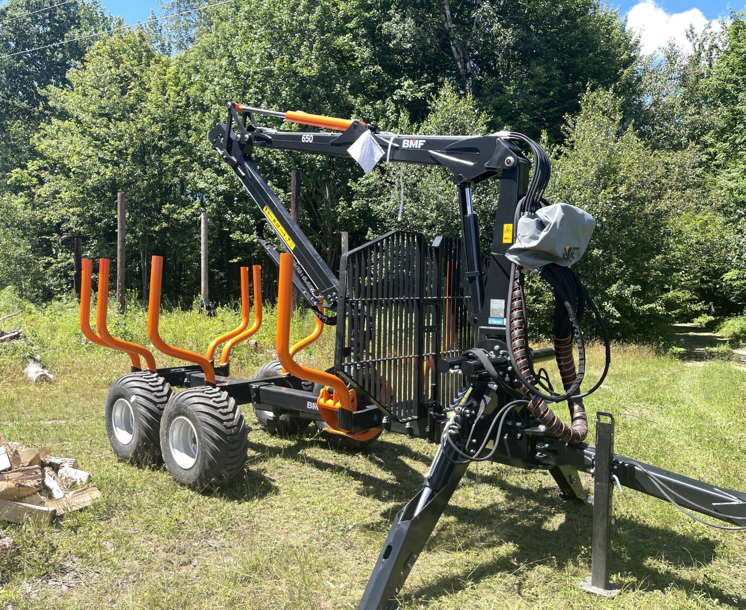 Distributions Payeur | Tracteurs et équipements forestiers ...